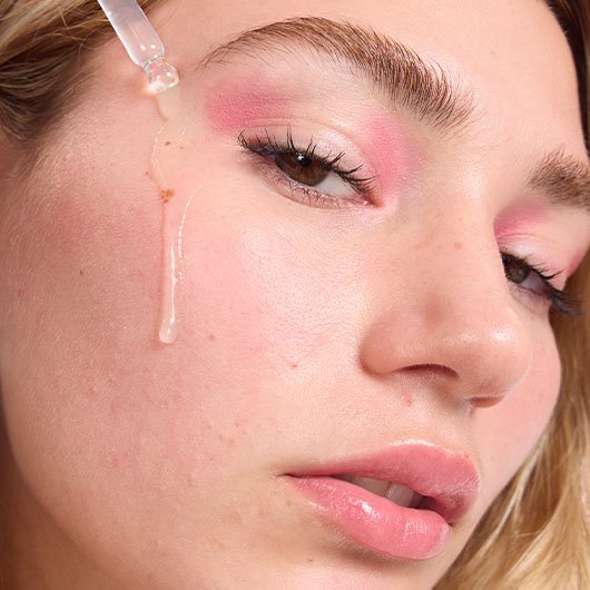 Grippy Serum Primer für bis zu 24 Stunden Halt | Maybelline